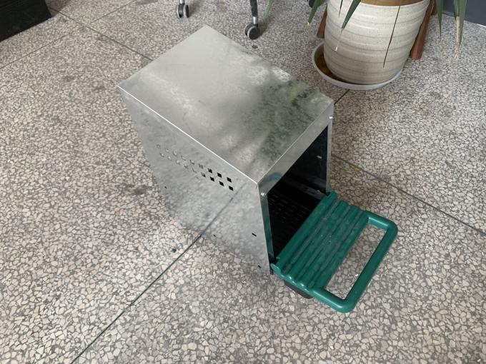 Laying Nesting Box Lifestyle Module 1 Place Galvanized Steel With Plastic Egg Bottom Nest Box Green